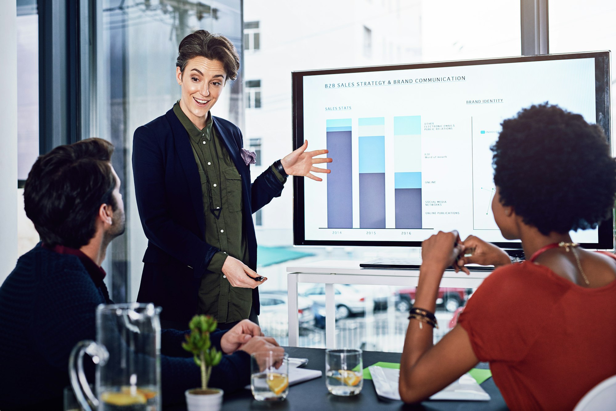 How Do You Introduce Yourself In A Presentation?